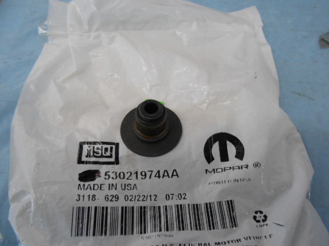 Mopar Valve Seal Chrysler Aspen Dodge Dakota Ram 1500 Jeep Liberty ...