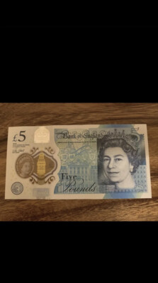 UK British 5 Pound Banknote. U Kingdom 5 Pounds Single Bill. Queen ...