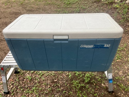 Vintage Coleman Polylite 100 Plastic Cooler Blue Model 5299 SEPT.’86 ...