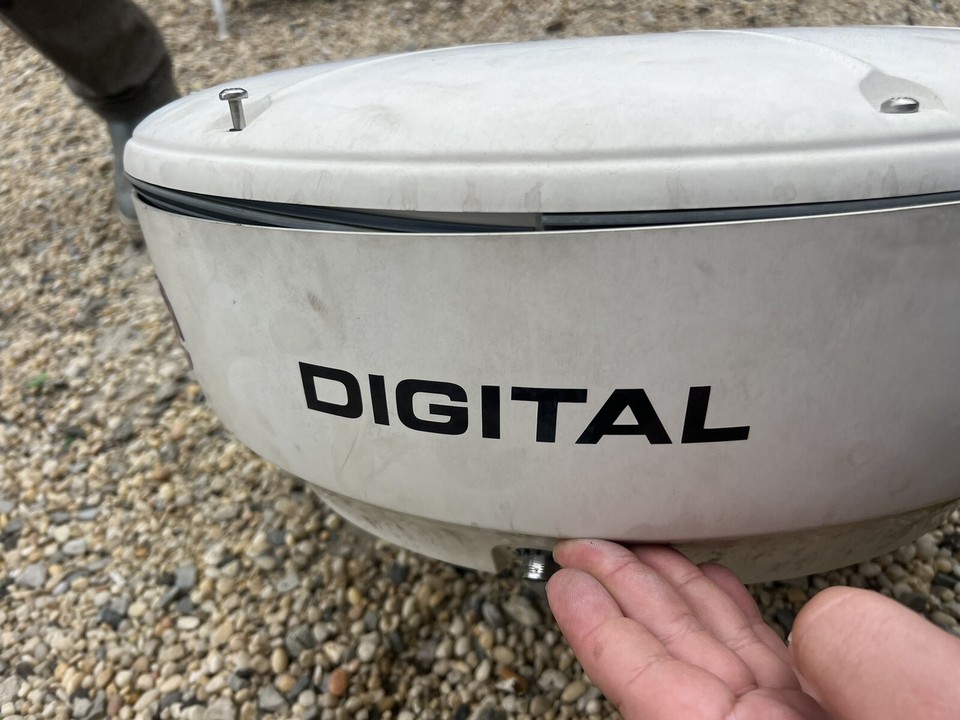 Raymarine Radar RD418D 4kW 18" Digital Radar Dome | E92130 Warranty ...