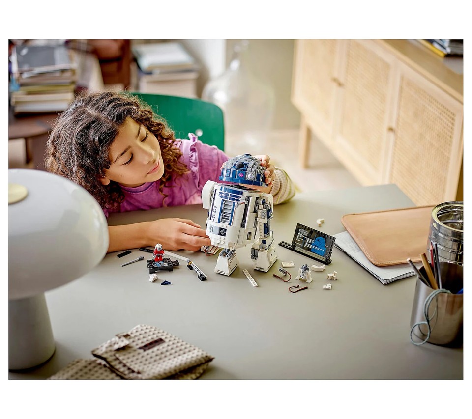 LEGO STAR WARS R2-D2 TOY DROID BUILDABLE DISPLAY 75379 (FACTORY SEALED ...