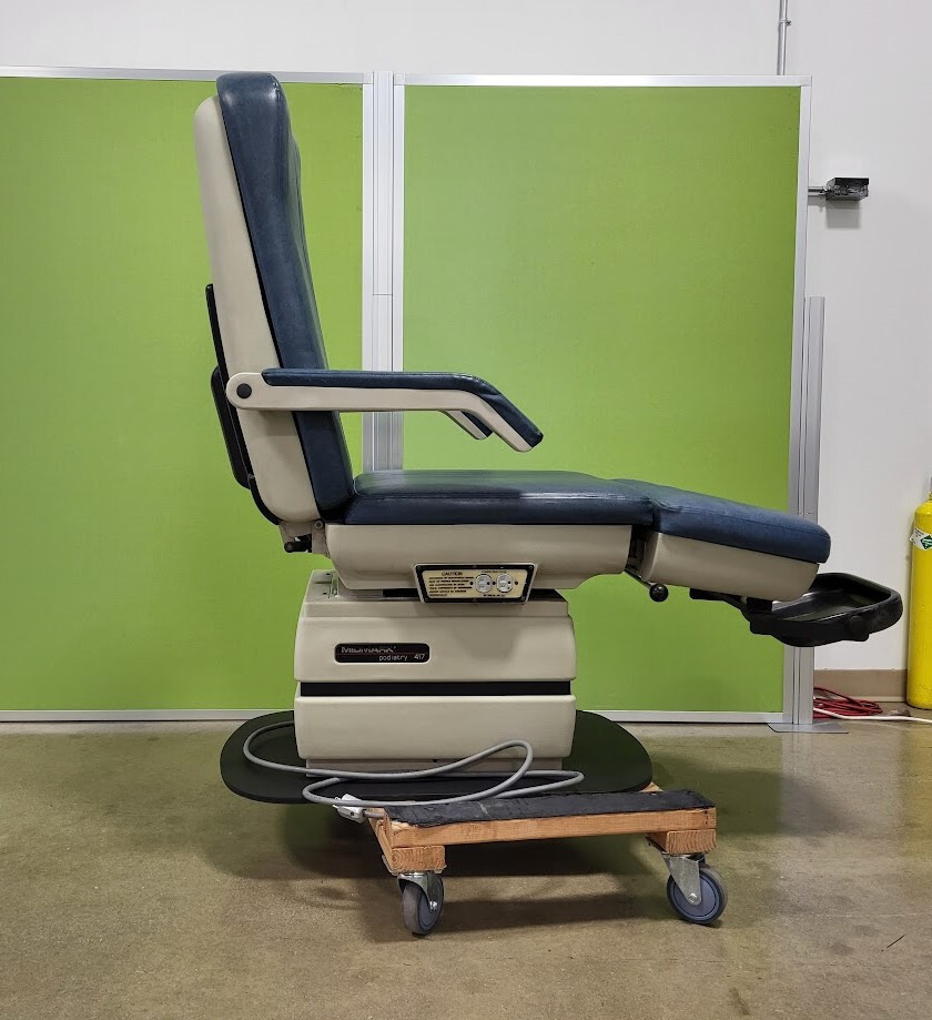 Midmark 417 Podiatry Chair | eBay