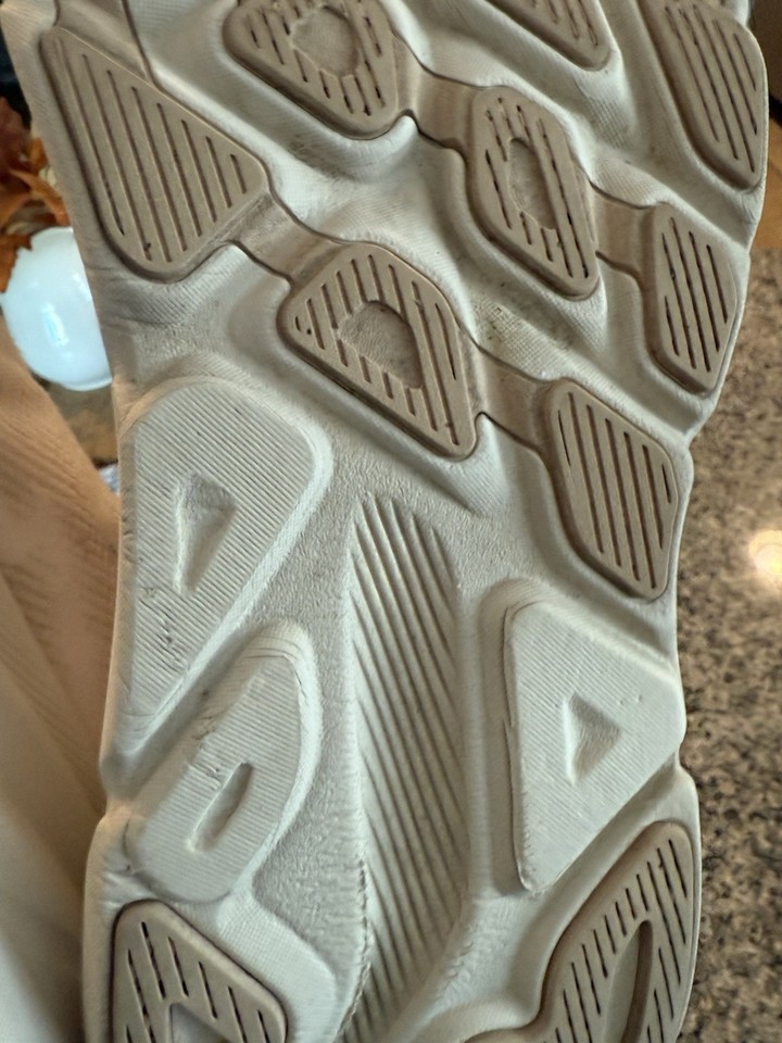 Hoka Clifton 9 Men’s Size 10 Shifting Sand Color Excellent | eBay