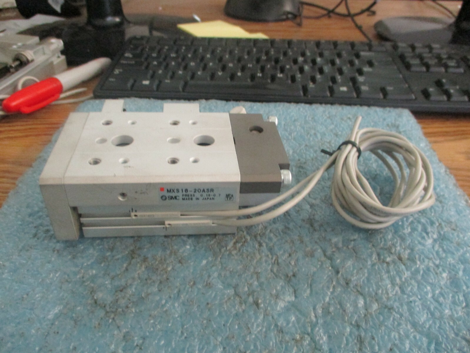 SMC Pneumatics: MXS16-20ASR Pneumatic Table with SMC D-M9B Sensors | eBay