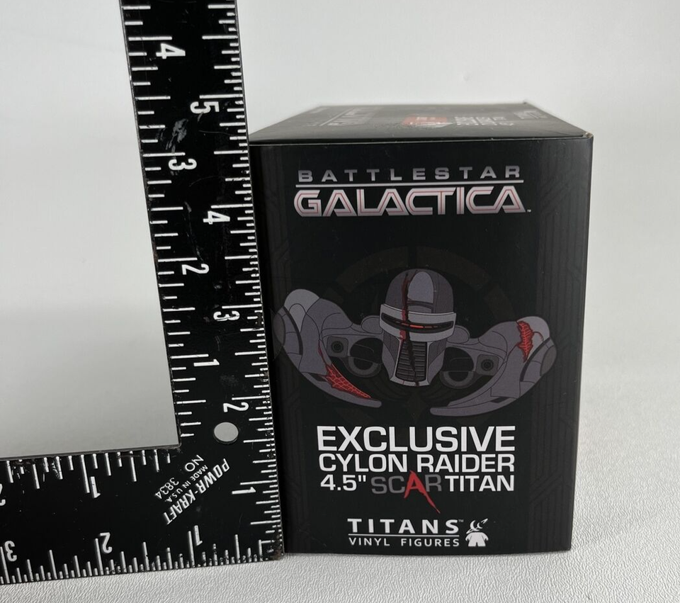 New Battlestar Galactica Exclusive Cylon Raider 4.5" Scar Titan Vinyl ...