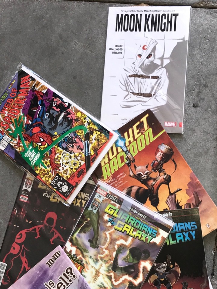 HUGE COMIC LOT COLLECTION Of MARVEL COMICS BOX FULL OF COMICS + 9.8 | eBay