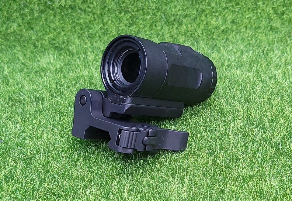 Trijicon 3x MRO HD Magnifier w/ Quick Release Flip to Side Mount - MAG ...