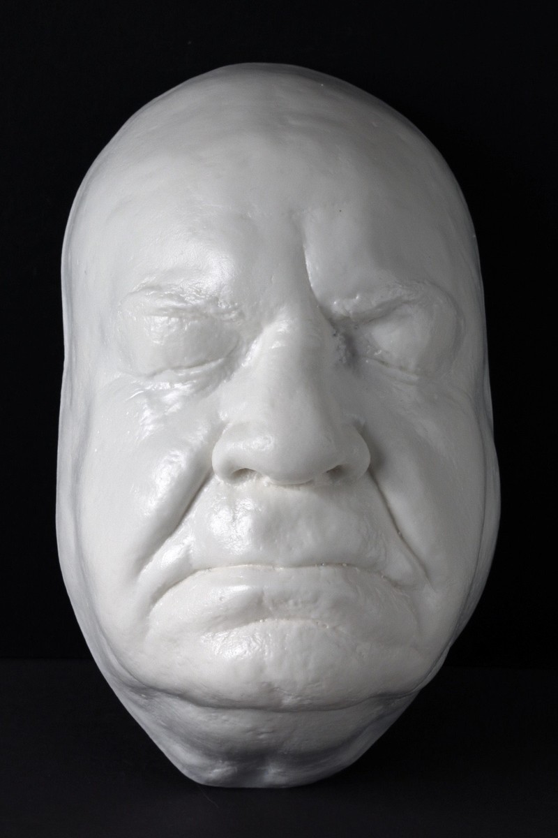 Famous Life Masks Hauntingly Handsome: The Mask Of An Emperor
