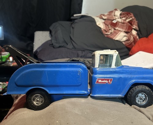 Vtg Buddy L Tow Toy Truck Wrecker 1960s Flat Tire Tow Hook Unrestored ...