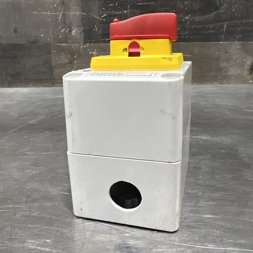 SIEMENS LBR3025D 25A 3 POLE DISCONNECT SWITCH Front Mount Used Surplus ...
