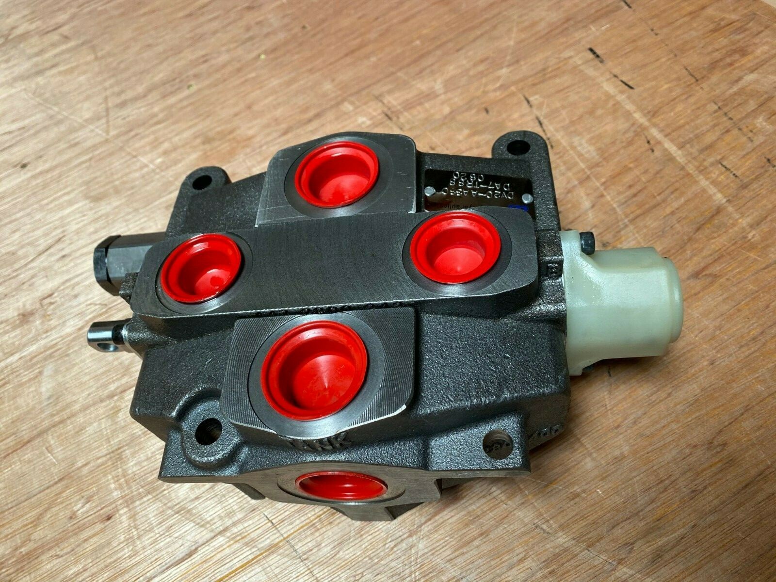 Parker Hydraulic Valve DVA20 replacement 1 spool double acting spring ...