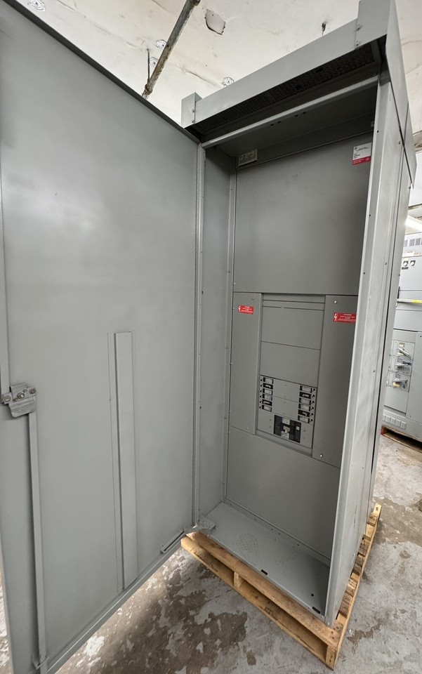 GE 1600A NEMA 3R MLO SWITCHBOARD PANEL 480/277v OUTDOOR 120/208v 240v ...