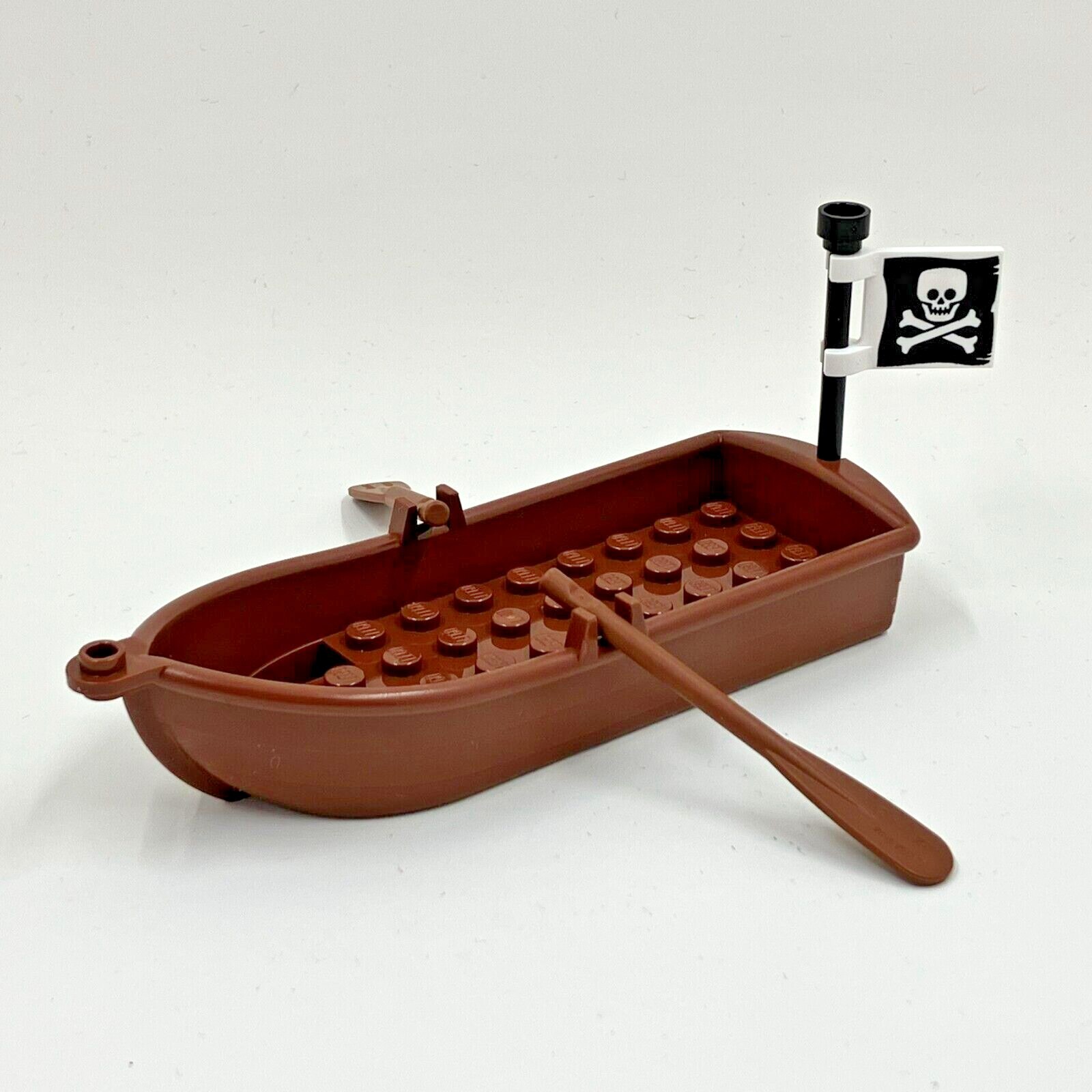 LEGO Pirates! Minifigures, Treasure, Maps, Flag, Monkey, Shark, Weapons ...
