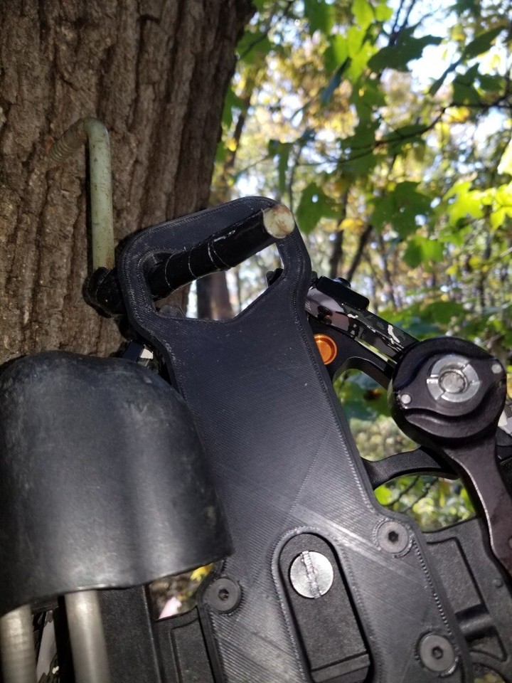 RAVIN CROSSBOW HANGER/WINDOW REST (MODELS R-9 R-10 R-15 R-20) | eBay