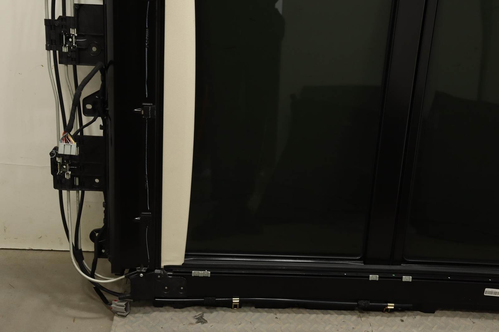 Genuine OEM Sunroof Frame for Cadillac 84144909 for sale online | eBay