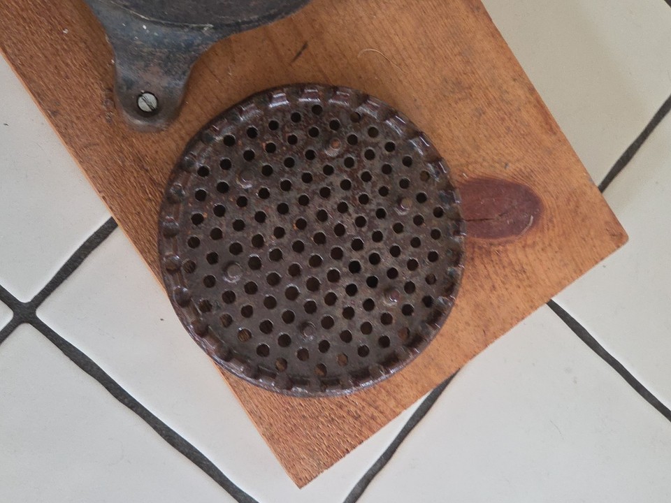 Cast Iron Enterprise 2092 8 Quart Sausage Stuffer Fruit Press | eBay
