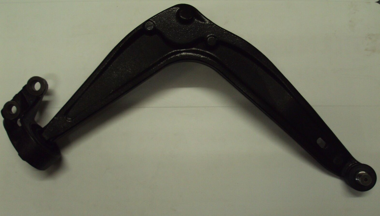 Genuine Mg6 Right Front Lower Suspension Arm and Bush 30017444 10013212 ...