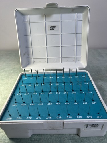 Meyer Gage Pin Set .011" - .060" PLUS MO Z with Case - Missing 3 Pins ...