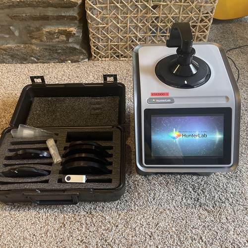 HunterLab Agera Spectrophotometer Full Spectrum Benchtop Excellent ...