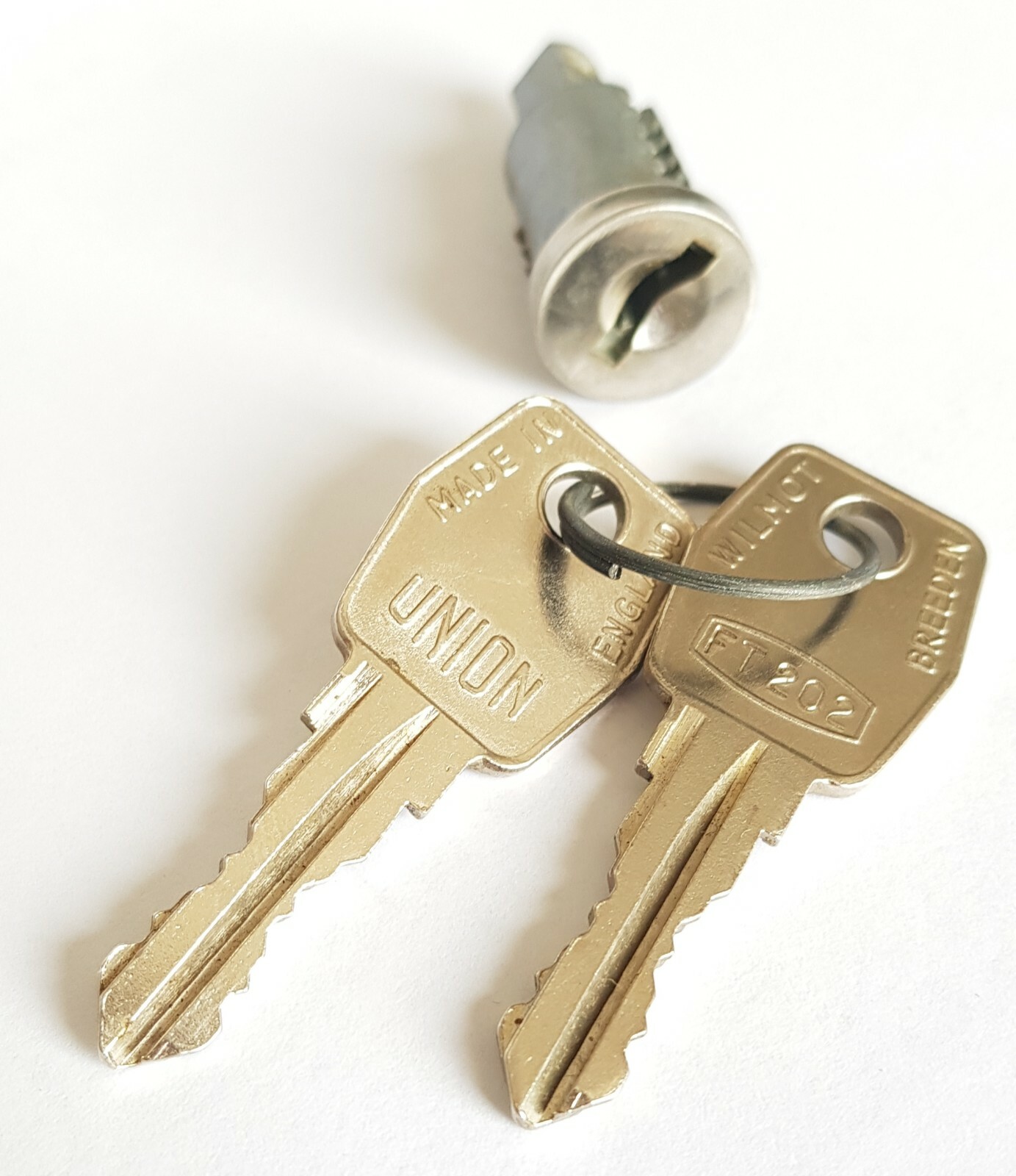 Wilmot Breeden UNION Ignition Lock Cylinder Barrel with Keys FT202 ...