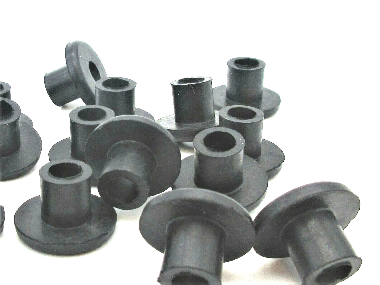 1/2” Hole Size x 5/16” ID w 3/4”OD Rubber Panel Bushings Wire Cable ...