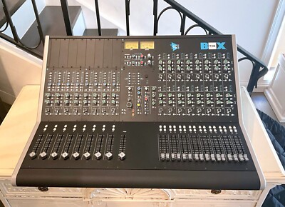 API The Box 2 8 Channel Recording Console Box 2 500 Series Mixer ...