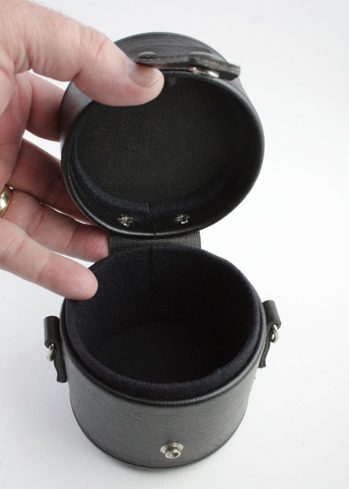 Vivitar - Heavy-Duty Hard Lens Case 3.25" H x 3.25" Diameter Inside ...