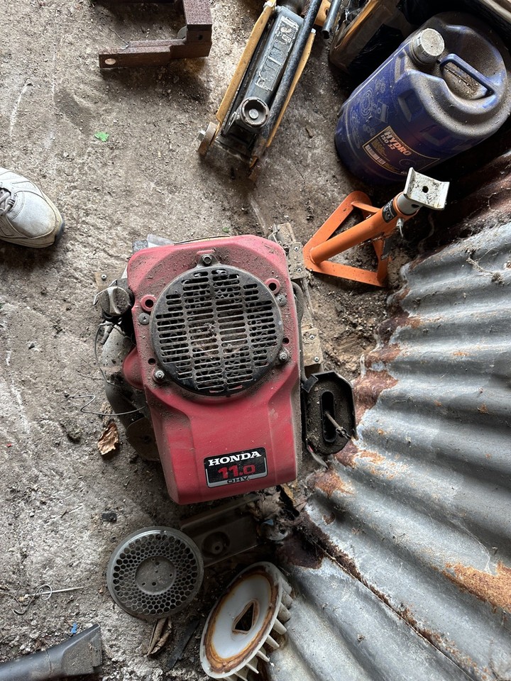 Honda HF 1211 Petrol Ride-On Lawn Mower GXV340 Engine | eBay UK