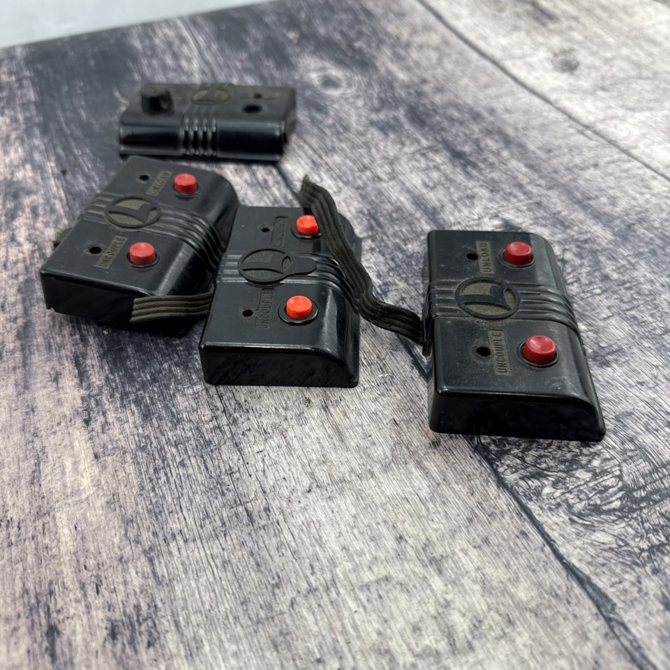 Lot of 7 Lionel RCS Remote Control Switch Coupling Track Controller ...