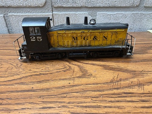 MG @ N train engine switcher diesel ho scale looks good | eBay