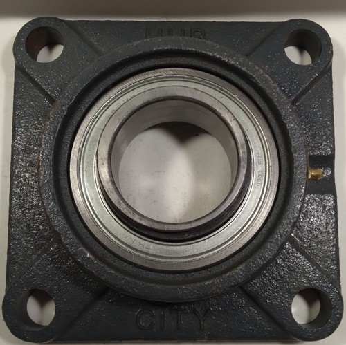 1 NEW HUB CITY SA211-35 4-BOLT FLANGE BLOCK MOUNTED BEARING NNB ***MAKE ...