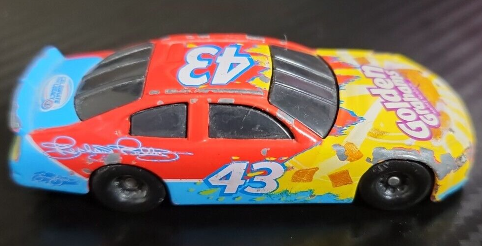General Mills Golden Grahams Richard Petty #43 NASCAR Race Car 1:64 | eBay