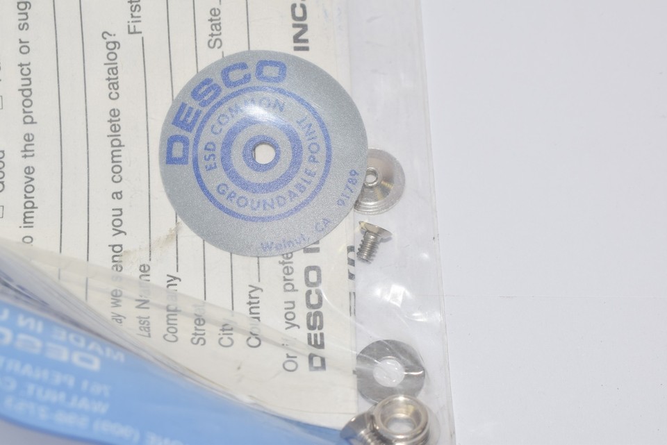 NEW DESCO 9864 SCREW ON SNAP MOUNTING KIT STD SCKT | eBay
