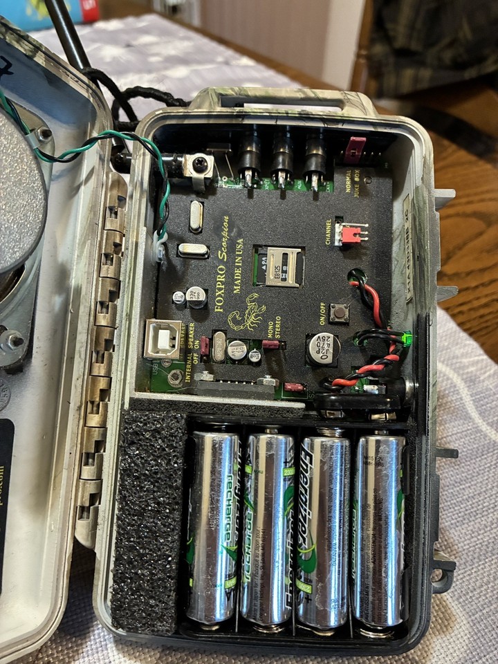 Foxpro Scorpion With TX 200 Remote | eBay