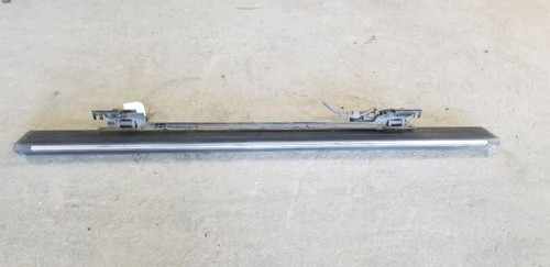 18 CHEVY SUBURBAN 1500 POWER RUNNING BOARD SIDE STEP RIGHT PASSENGER | eBay