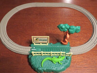 Thomas & Friends Trackmaster Railway Train REPTILE PARK Track Set 2012 ...