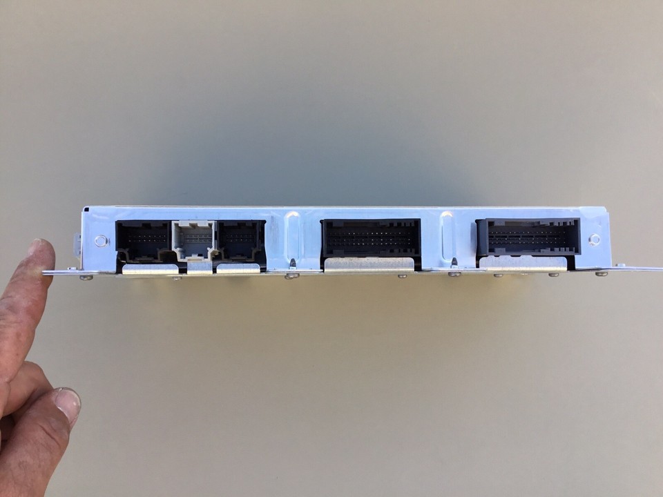 2013-2015 Ford C-Max Hybrid Battery Control Module DG98-10B687-MC OEM ...