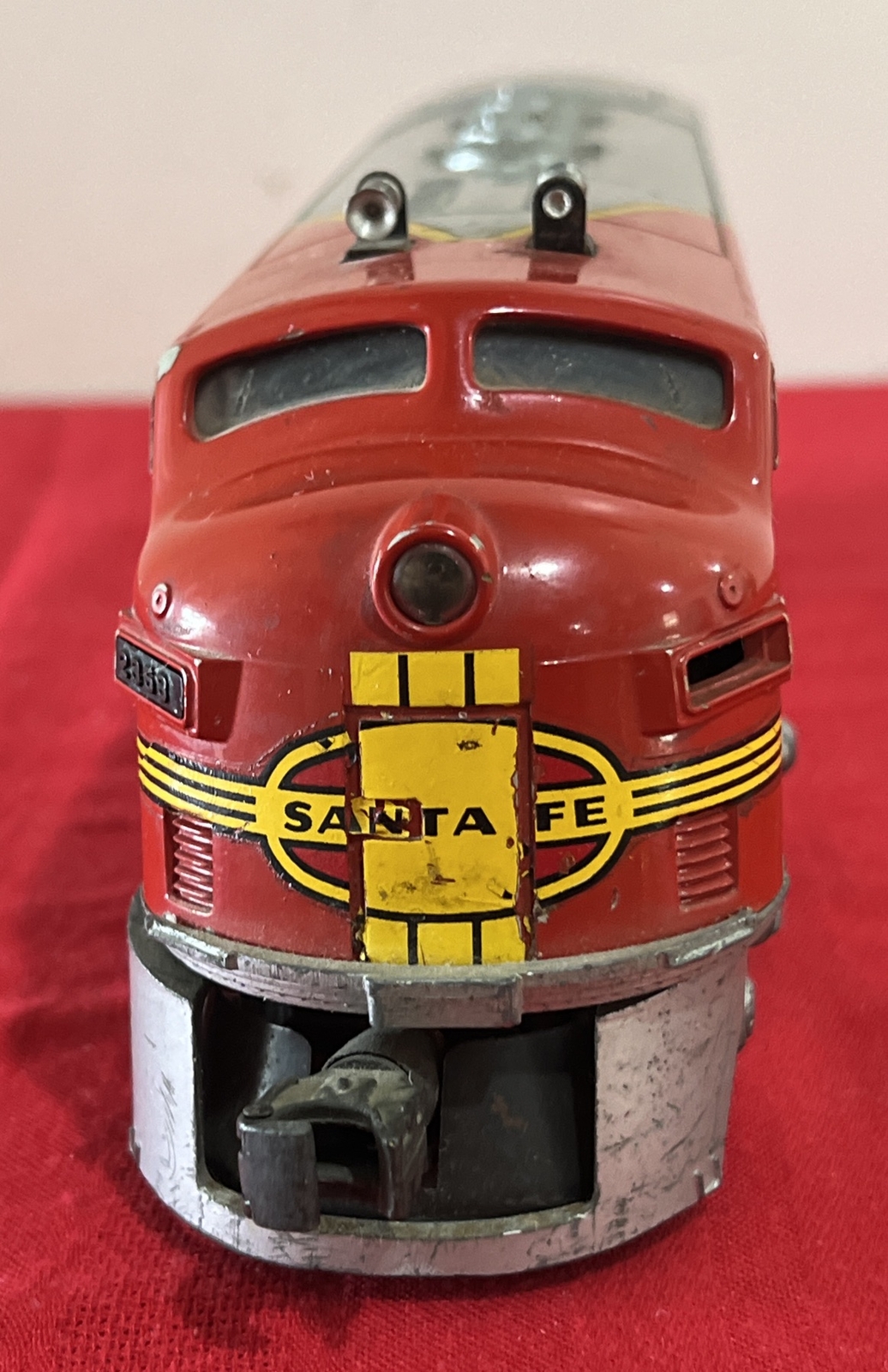Lionel Santa Fe Powered Locomotive 2333-20. Untested | eBay