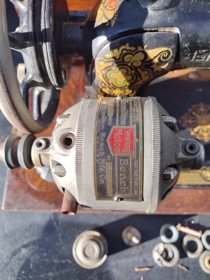 Antique Vintage Brooklyn Edison Special Electric Sewing Machine with ...