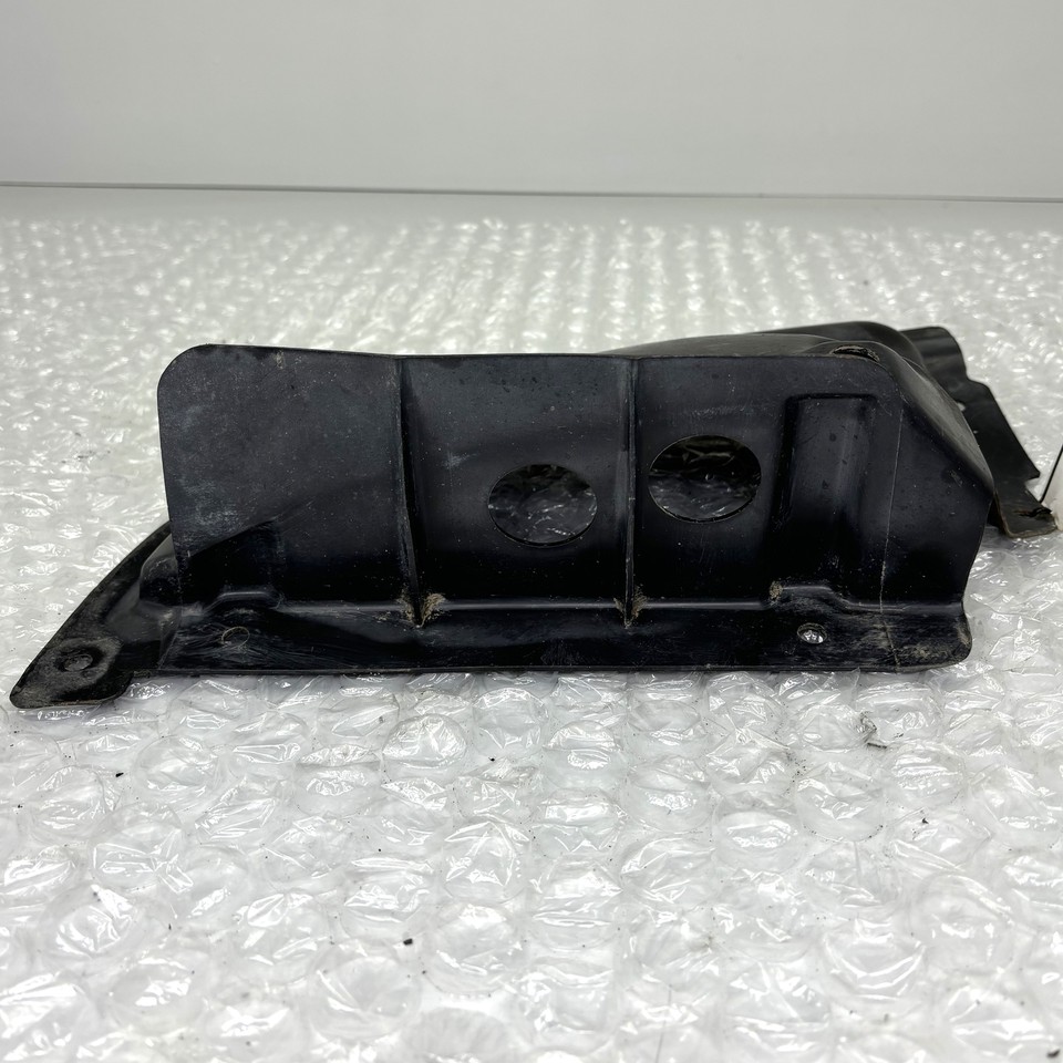 UNDER ENGINE RIGHT SIDE PLASTIC COVER MITSUBISHI DELICA L400 SPACEGEAR ...