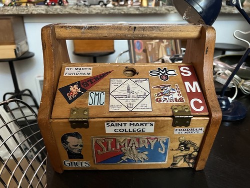 VTG St. Mary’s College Galloping Gaels Football Team Labeled Shoe Shine ...