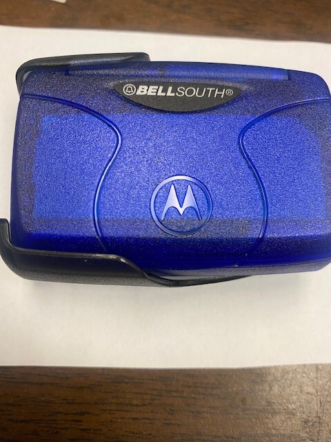 PROP PAGER - BLUE MOTOROLA T-900 - PROP OR AWESOME RETRO GAG GIFT MOCK ...