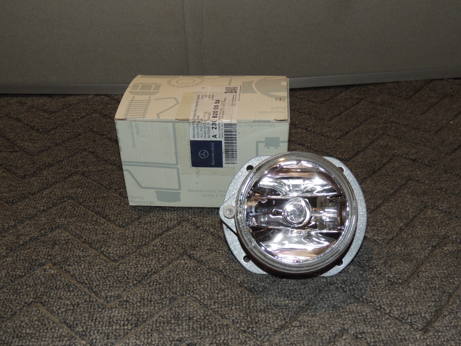 Mercedes-Benz OEM Front Fog light Lamp Bulb Assembly A230 820 05 56 | eBay