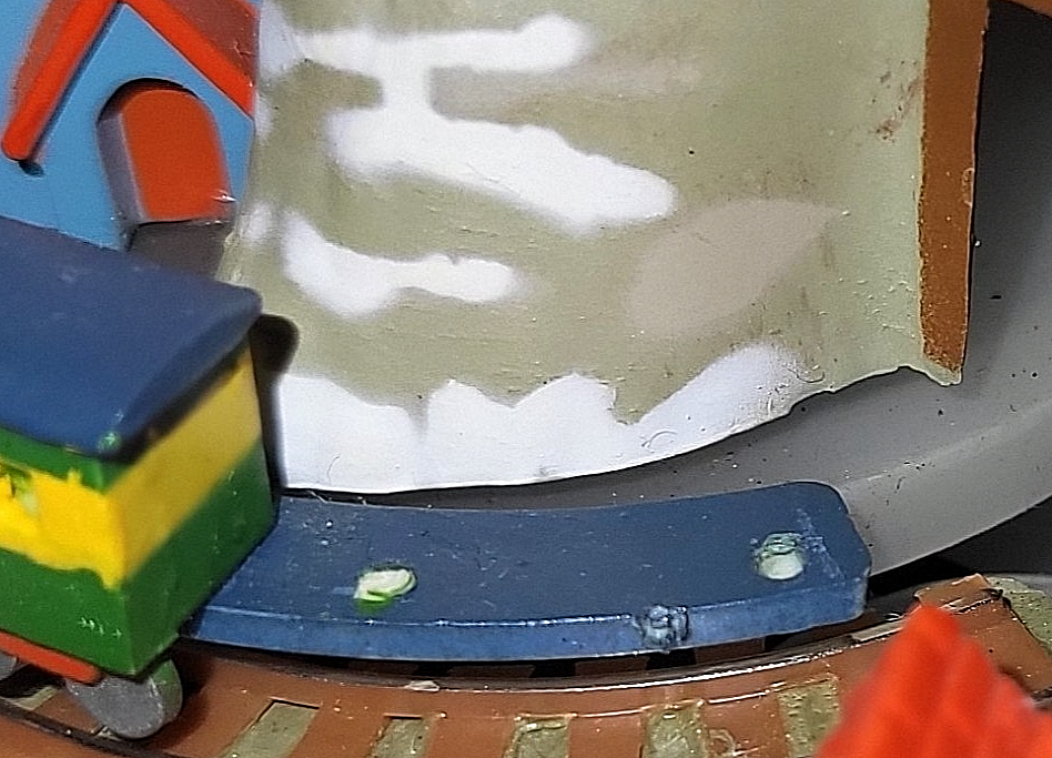 VTG 1981 Enesco Music Box Alpine Village Train Wind-Up Plays (Small ...