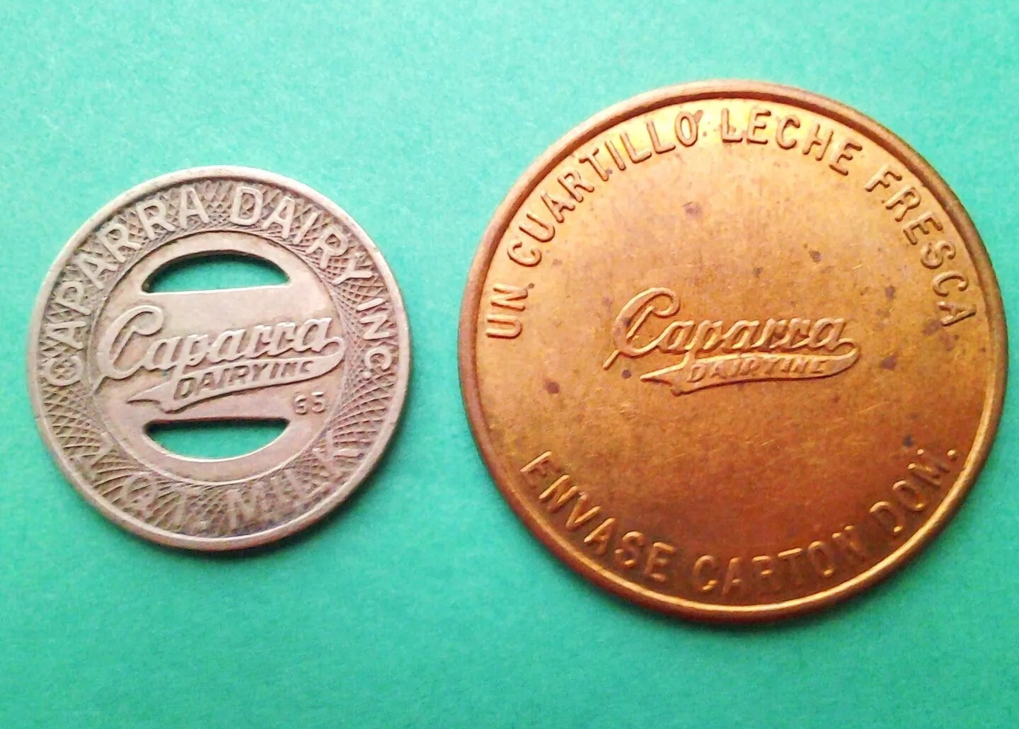 Set 2 Ficha Leche CAPARRA DAIRY Milk Token coin PUERTO RICO vale moneda ...