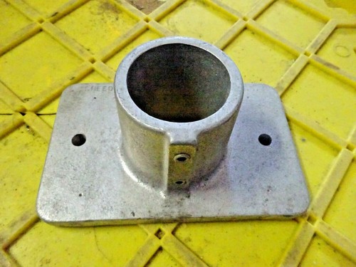 Speed Rail BASE Fits Pipe O.D. 1-1/4" BASE 8" X 5" | eBay