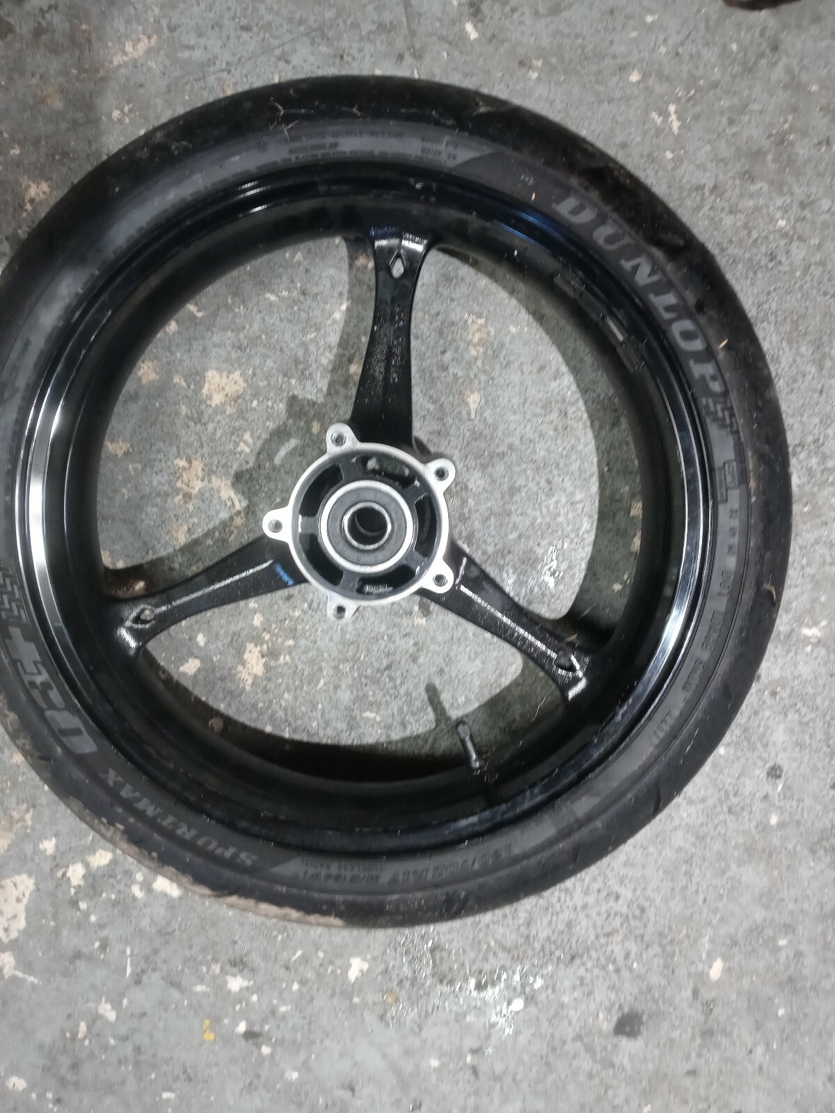 2006 2007 SUZUKI GSXR 600 750 GSXR 1000 OEM FRONT WHEEL W/ DUNLOP Q3 ...
