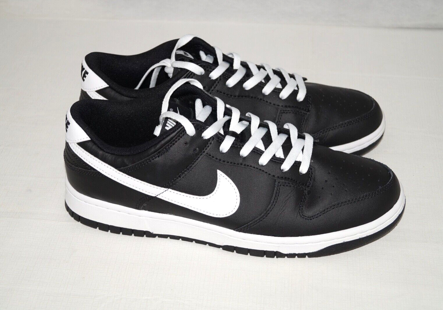 Authentic NIKE DUNK LOW Black & White Men's Athletic … - Gem