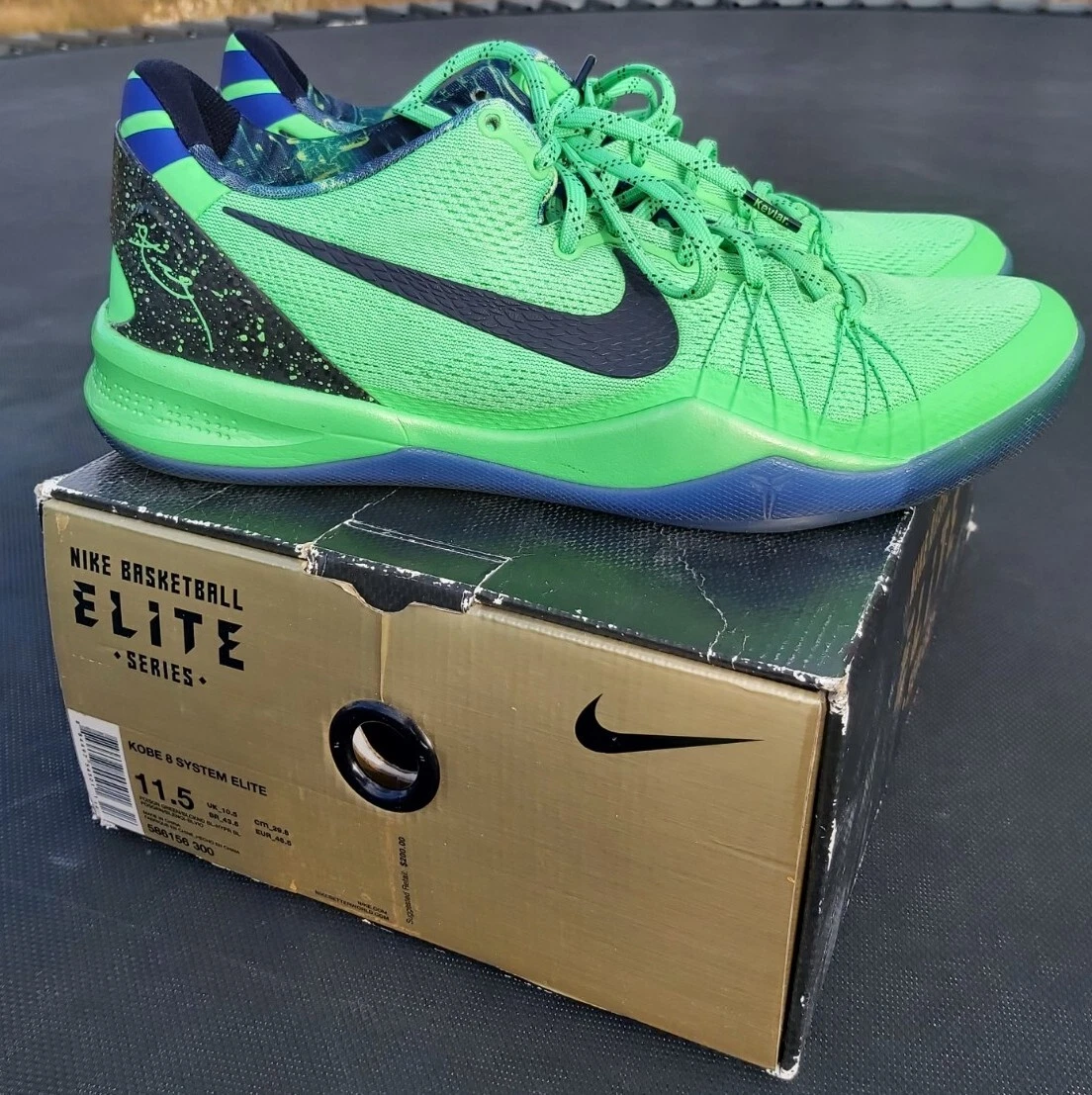 Kobe 8 Superhero Box