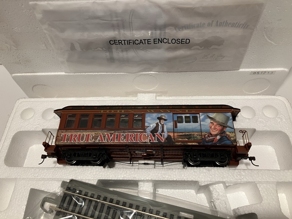 HAWTHORNE VILLAGE TRAIN CAR THE DUKE EXPRESS JOHN WAYNE TRUE AMERICAN ...